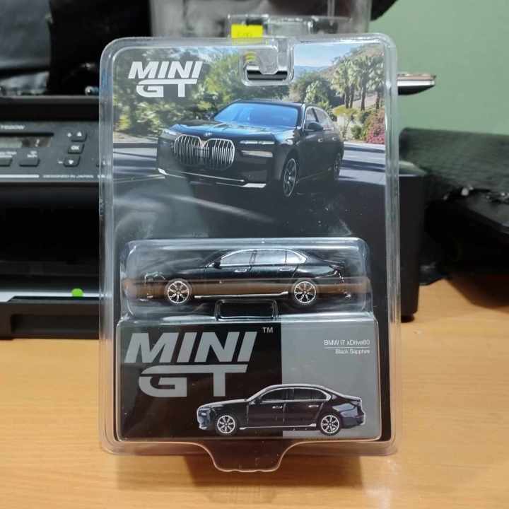 Mini GT #802 BMW i7 xDrive60 (Black Sapphire) Blister Pack DIECAST ...