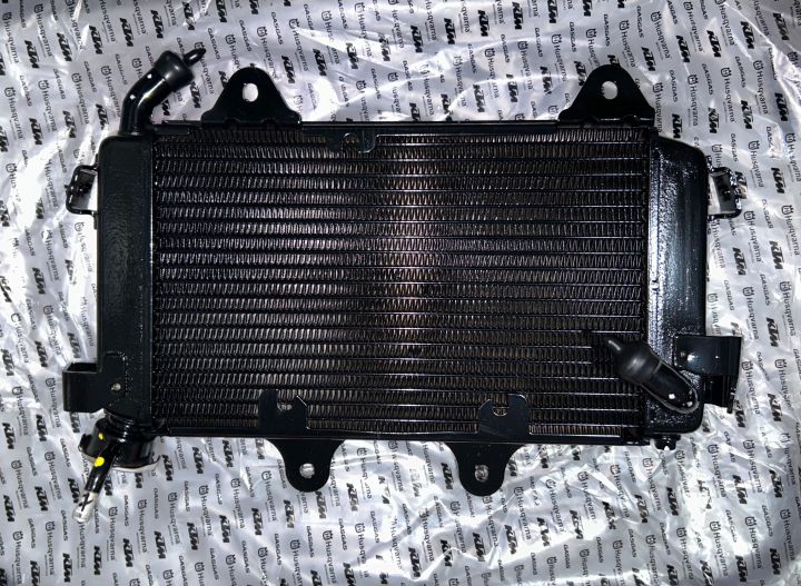 GENUINE KTM RADIATOR FOR DUKE 200 RC 200 | Lazada PH