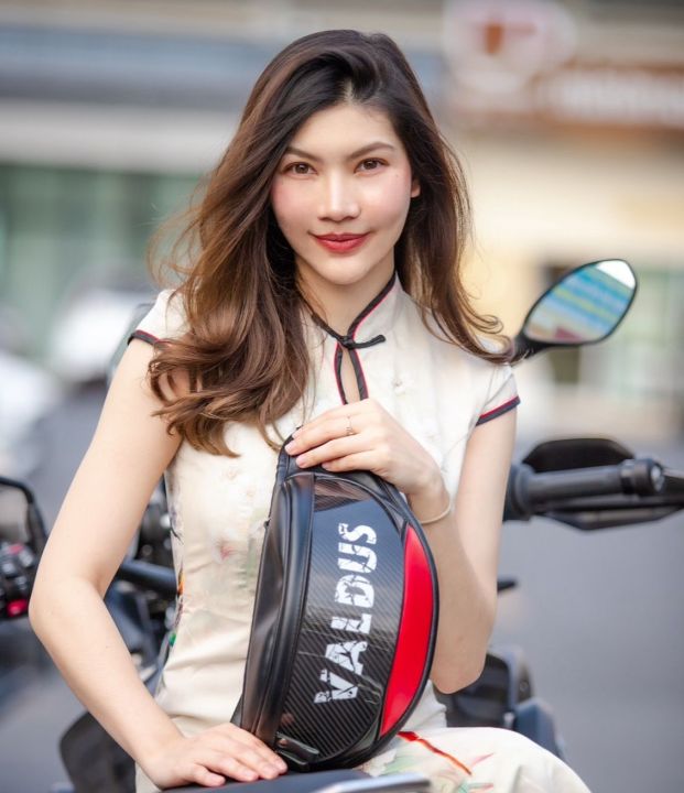 VALDUS กระเป๋าคาดอก รุ่นCarbon Edition Bag | Lazada.co.th