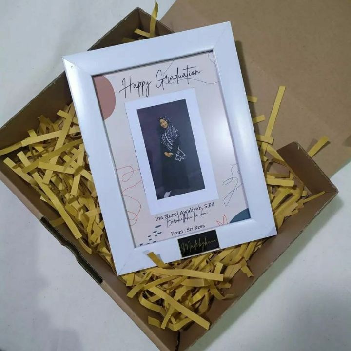 Kado Custom Frame Kado wisuda kado ulangtahun kado pernikahan | Lazada ...