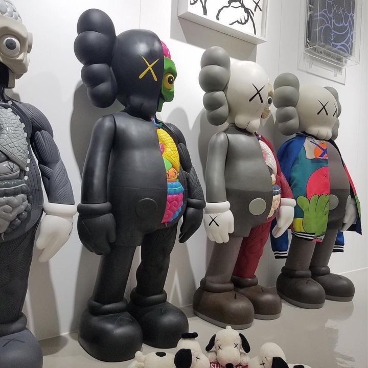 Mand kaws large doll Super Door God Sesame Street trend doll hand-made ...