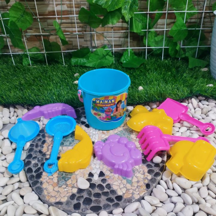 Mainan Cetakan Pasir Ember Castle - Rumah Istana Pantai Anak Edukatif ...