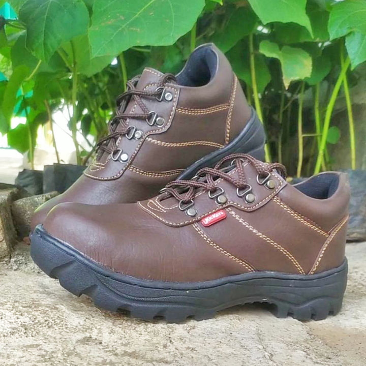 Sepatu kerja safety Sepatu safety Septatu kerja Sepatu proyek besi ...