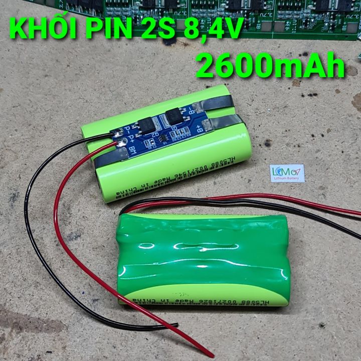 Khối pin 2S 2000mAH - 20A. (7,4V Cạn - 8,4V Đầy). Được đóng từ 2 cell ...