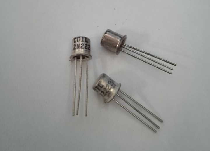 Transistor 2N2222 NPN Switching Transistor In A Metal Can Package TO-18 ...