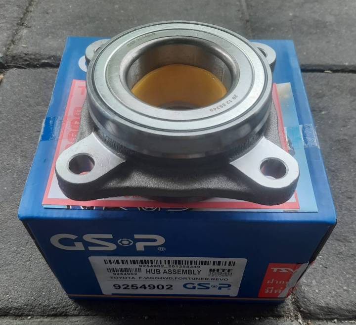 ลูกปืนล้อหน้าtoyota commuter land cruiser Vigo 2004-2014 4WD fortuner ...