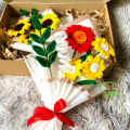 (Onhand) Fuzzy Wire Flower Bouquets | Handmade Chenille Wire Daisy or ...