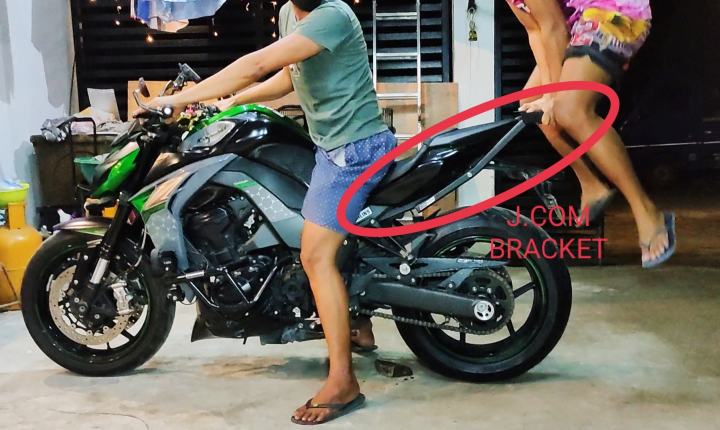 KAWASAKI Z1000 HEAVY DUTY TOP BOX BRACKET (with Black Powder Coated ...