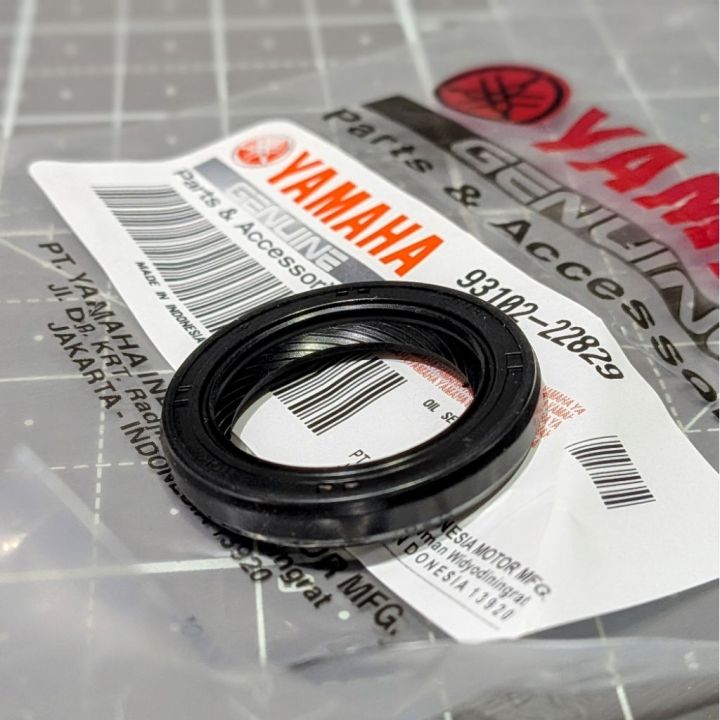 [B651] Yamaha Genuine Pulley Side Oil Seal 93102-24802 (Aerox V1 V2 ...