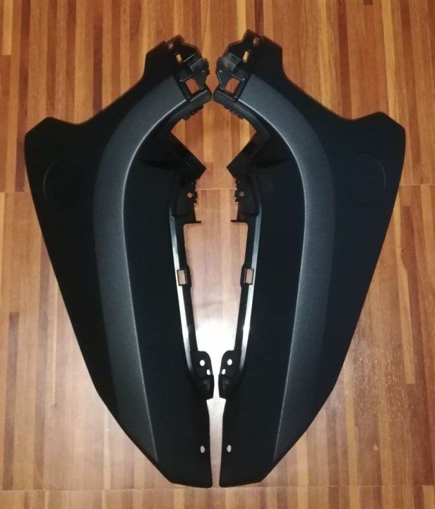 FRONT PANEL 1 & 2 SET W/EMBLEM NMAX V2 | Lazada PH