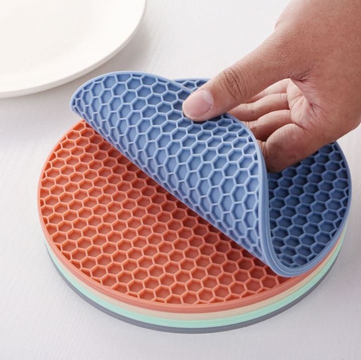 Silicone Place Mats Pot Pad Trivet Heat Resistant Non-Slip Circle Mats ...