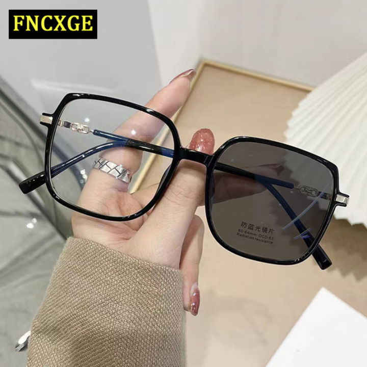 FNCXGE 0°-600°แว่นสายตาสั้น เลนส์ออโต้ + เปลี่ยนสีในแสงแดด + UV400 แว่นตาเปลี่ยนสีสแควร์แฟชั่น ...