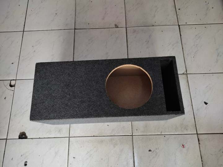 LONG PORTED BOX FOR 10 INCHES SUBWOOFER SPEAKER WRAPPED IN DARK GRAY ...
