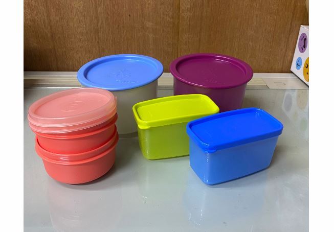 Tupperware Set: Round Box (2) Blue & Purple, Small Rectangle Box, Round ...