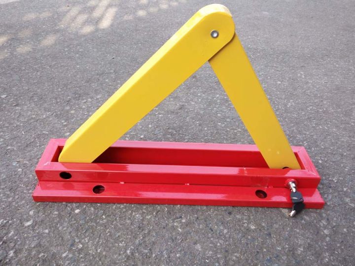 Parking lock thickened anti-collision triangle parking lock pressure ...