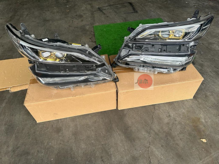 Toyota Vellfire AGH30 /GGH30 Golden Eye Head Lamp Right/Left 1SET | Lazada