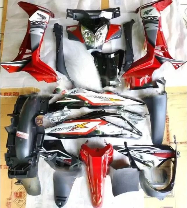 FULL BODY SUPRA X 125 BATMAN LENGKAP / FULL SET BODY SUPRA X 125 BATMAN ...