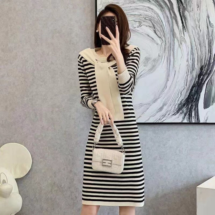 Yolan Midi Dress Stripes Knit - Dress Rajut Garis Garis Midi - TM ...