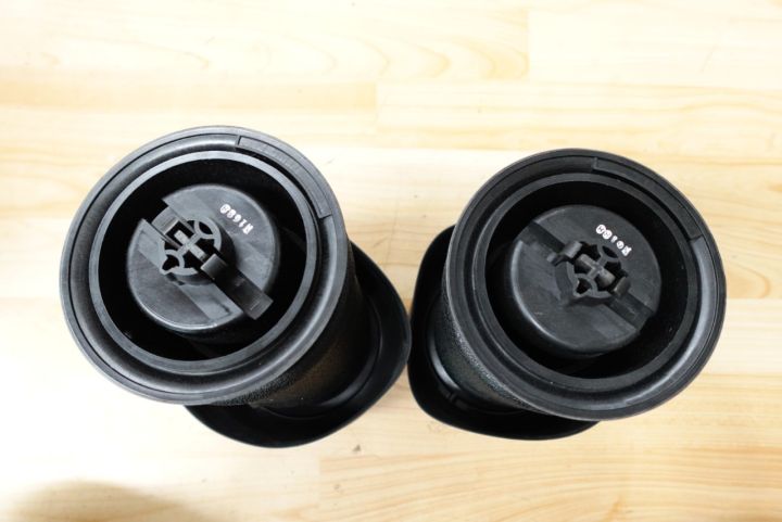 ถุงลมโช้คหลัง BMW X5 F15 , X6 F16 | Lazada.co.th