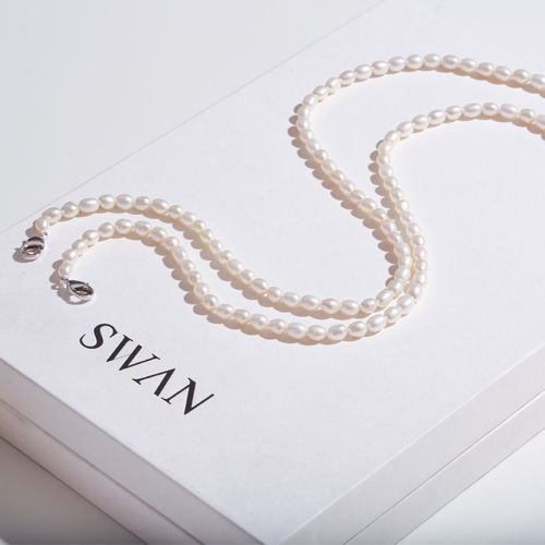 SWAN - Freshwater Pearl Mask Strap สายคล้องแมสประดับมุกแท้ มุกน้ำจืด ...