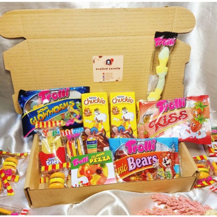 Trolli gummy treats in a box (gummy bear, gummy worms, trolli gecko ...