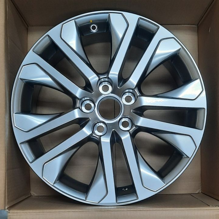 Velg Innova Veleg Velek Innova Zenix Q Hybrid Ring 18 Original Toyota ...