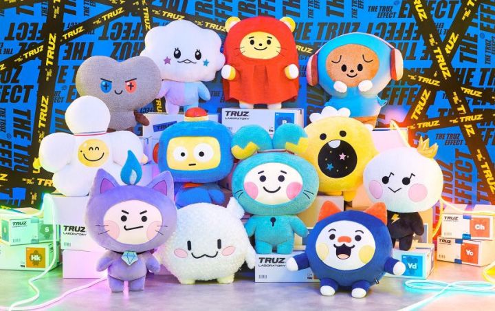 ตุ๊กตา TRUZ Medium Standing Doll | Lazada.co.th