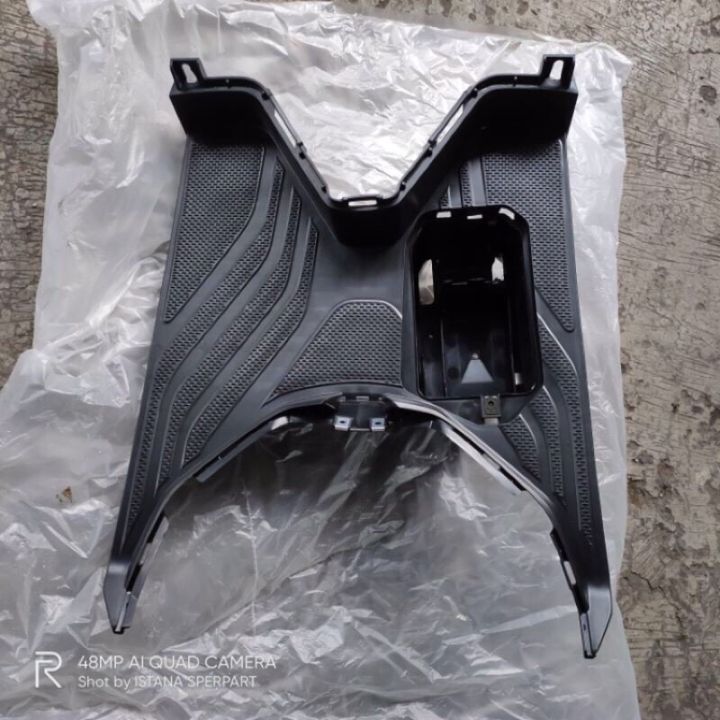 step floor bordes pijakan injekan kaki dek atas vario 125 150 new 2018-2020 2021 K59J K60R ...