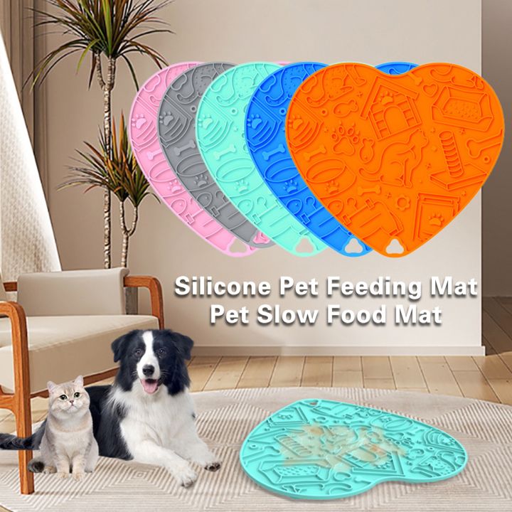 Silicone Pet Feeding Mat Pet Slow Food Mat Heart-shaped Slow Feeder Mat ...