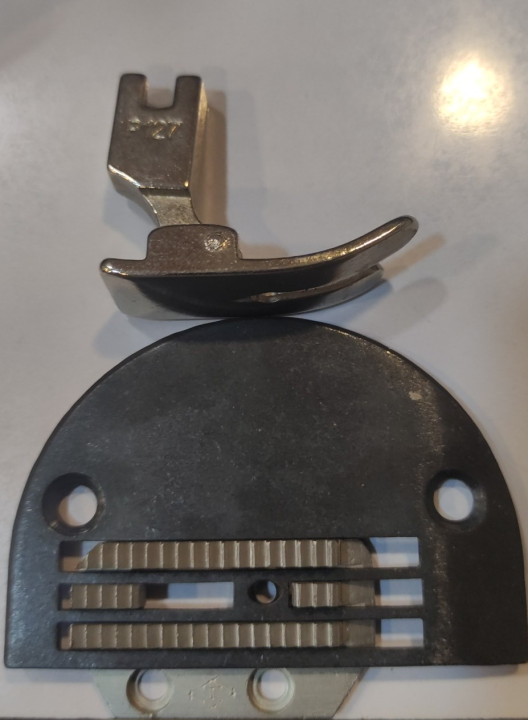 Throat Plate, Feed Dog and Presser Foot (H Set) For Lockstitch ...