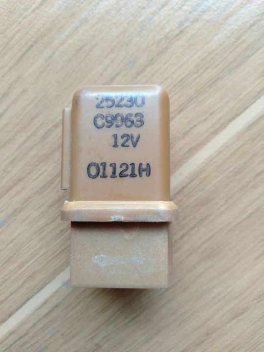 รีเลย์ Nissan (นิสสัน) 6ขา 12v สีน้ำตาล ระบบไฟหน้า (แท้ญี่ปุ่น มือ2 ...