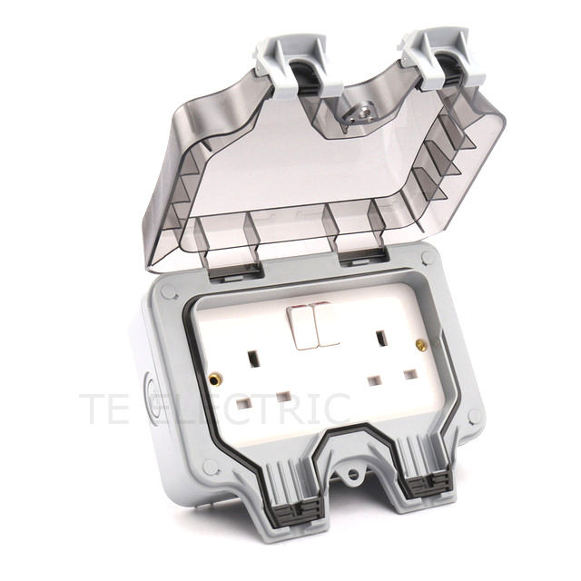 13A 2 GANG IP67 WATERPROOF SWITCH SOCKET 2 X 13A (SURFACE MOUNTED ...