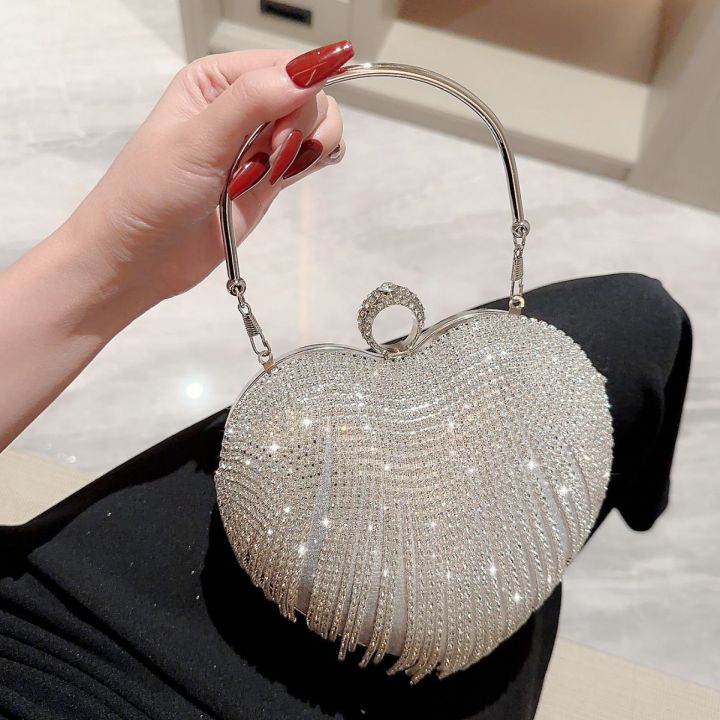 Diamond studded heart-shaped banquet handbag, fashionable and trendy ...