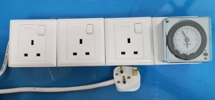 HAGER TIMER EH711 WITH 1 WAY/2 WAY/3 WAY SWITCH SOCKET WITH 1 METER ...