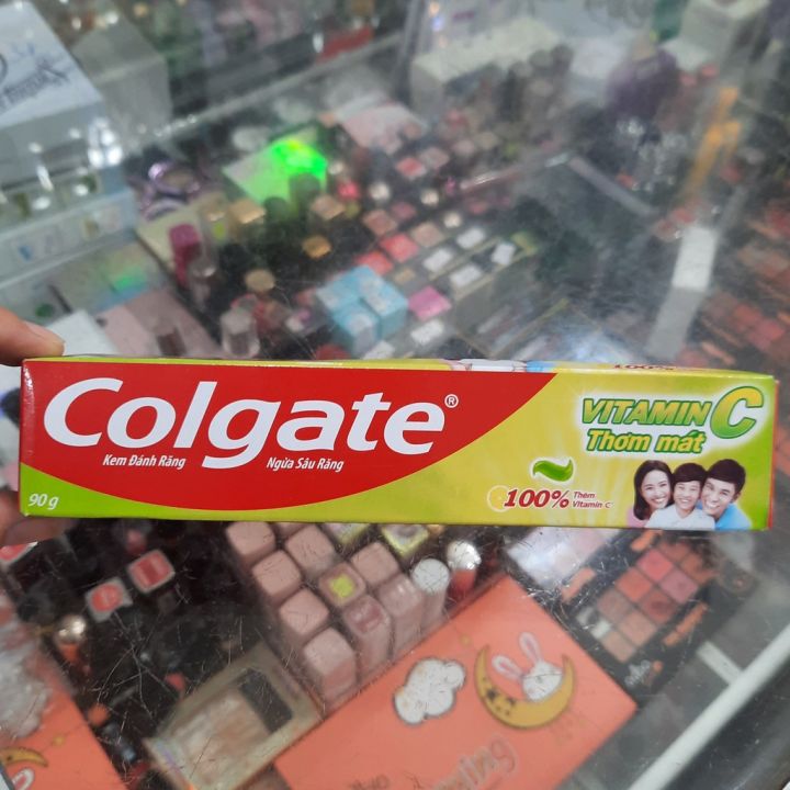 Kem đánh ngừa sâu răng Colgate Vitamin C thơm mát 90g | Lazada.vn