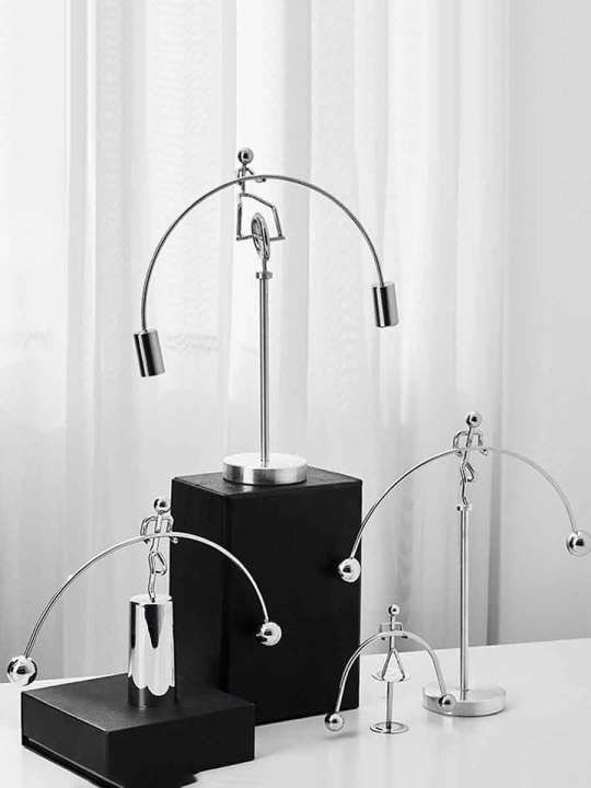 Tumbler metal iron balance bird Newton pendulum creative ornaments ...