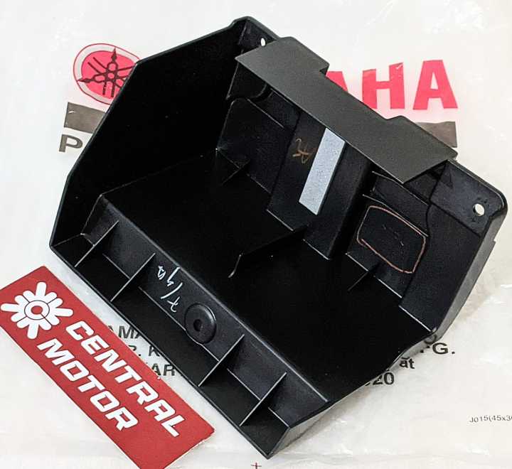 Cover Tutup Aki Mio Gear 125 S Kafer Accu Akumulator Original Asli ...