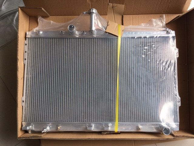 หม้อน้ำอลูมีเนียมทั้งใบ รถฮุนได H1 All Aluminium Radiator Hyundai H1 ...
