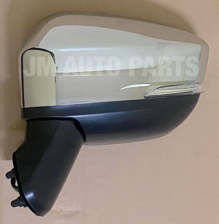 Mitsubishi Xpander 2018 - 2019 Chrome Power Adjust Retractable With ...