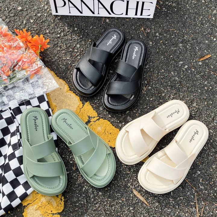 【LaLa】rubber slide slipper 2023 trend korean sandals for women | Lazada PH
