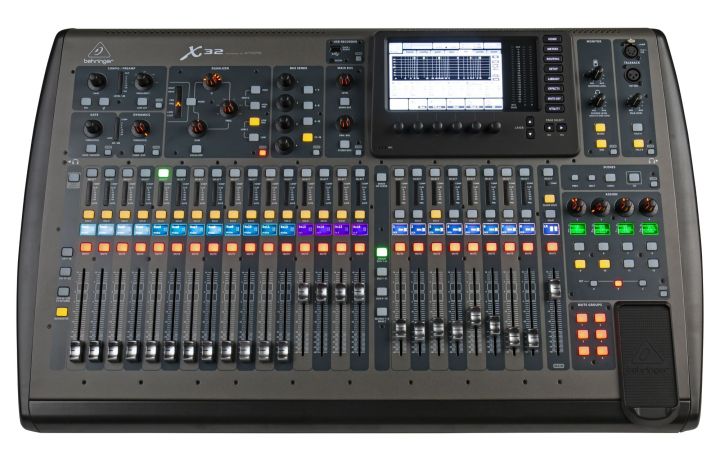 Behringer X32 Full 40- Input, 25 Bus Digital Mixing Console with 32 ...