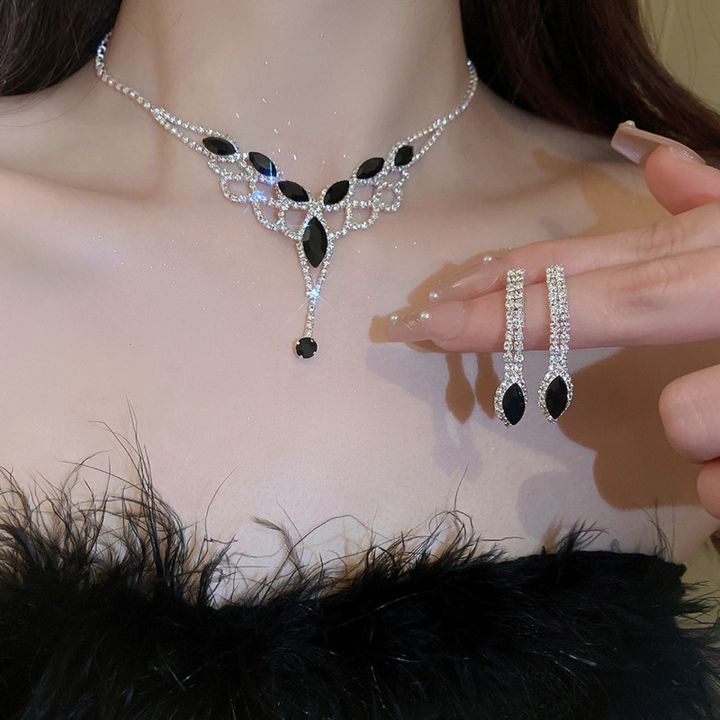 Phoenix B2C Rhinestones Jewelry Set High Jewelry Set Stunning ...