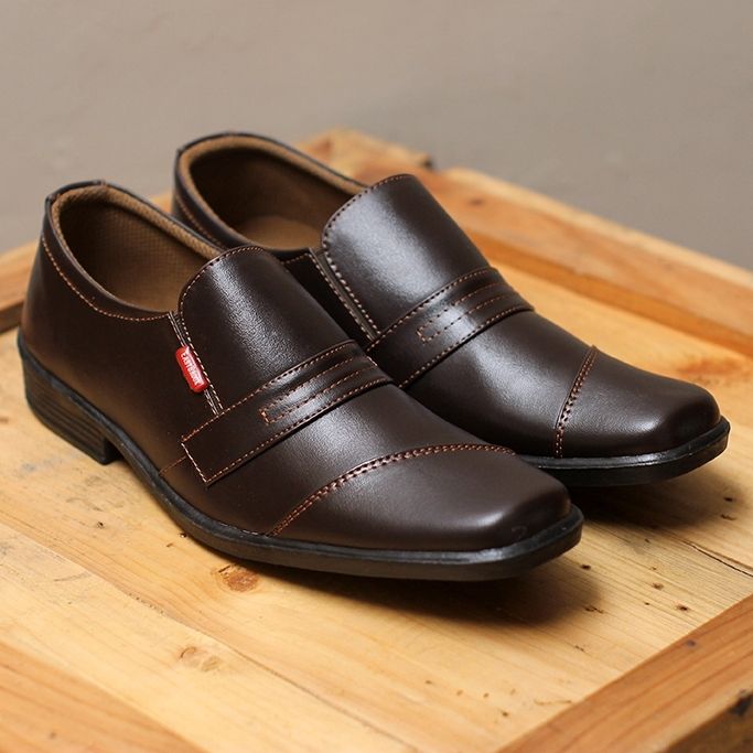 Sepatu Eiger Cevany Pantofel Sepatu Outdoor Sepatu Formal Not Consina ...