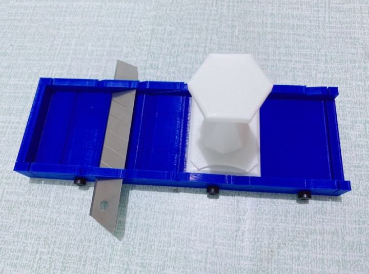 Tamiya 3D Printed Mini 4WD Angle Break Cutting Jig for Break Sponge ...