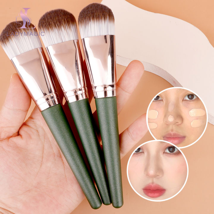 Ladymagic】คอนซีลเลอร์เครื่องปั่นครีม BB แปรงทารองพื้นแบนแปรงของเหลวรองพื้น Peralatan Rias แปรง ...
