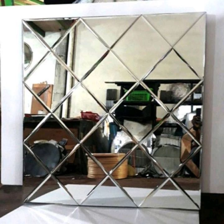 Cermin Custom Wajik 110 x 110 Cm Bevel 1cm - Kaca Hias - Cermin Bevel ...