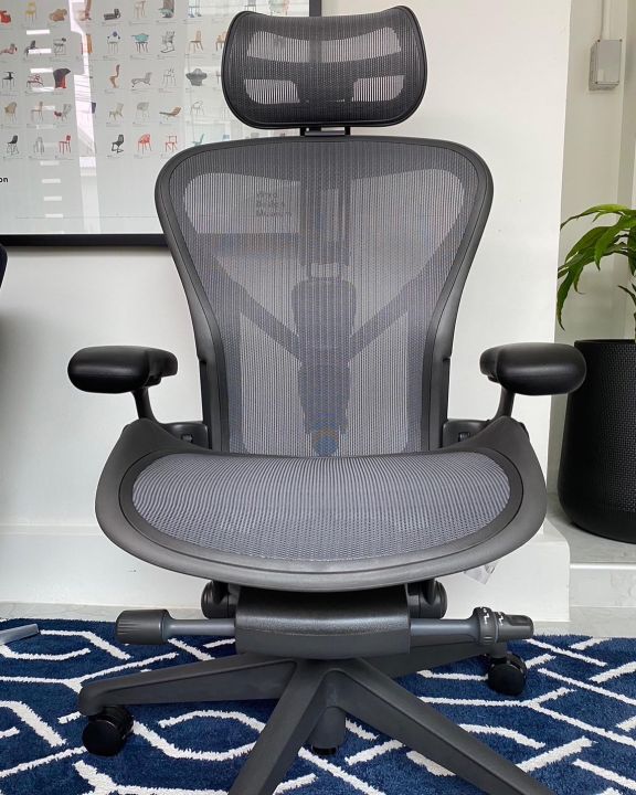 New Herman Miller Aeron Remastered Graphite Standard with Headrest ...