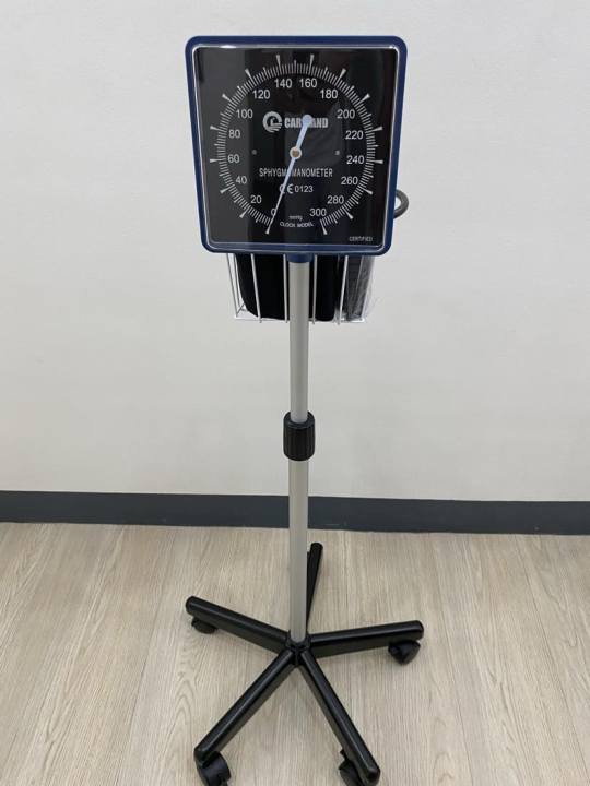 BP APPARATUS ANEROID WITH STAND AND WHEELS / BLOOD PRESSURE ANEROID ...