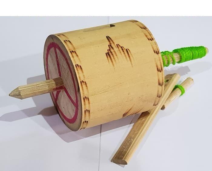 Gasing Kayu Bambu Tradisional Bersuara Main Putar Mainan Indonesia ...