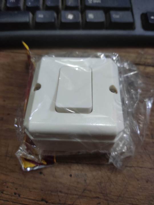 LIAN E-STORE OB ENGKEL PAGODA 1 PACK ISI 12 SAKLAR SINGLE TEMPEL 6A ...